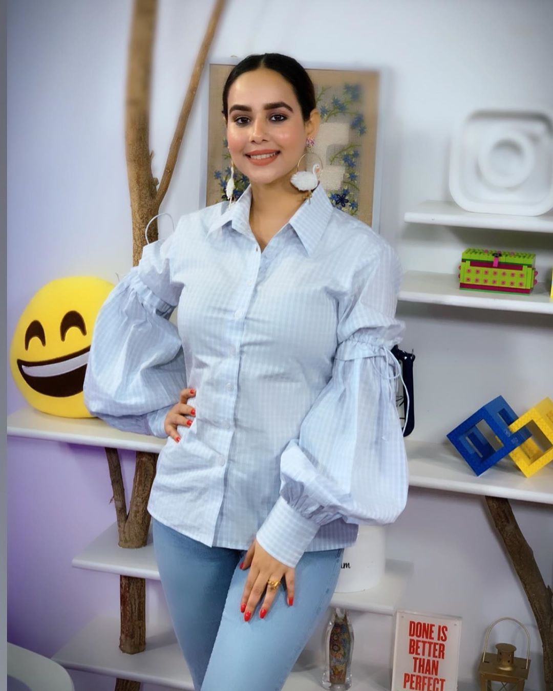 Sunanda Sharma Wallpapers - Wallpaper Cave