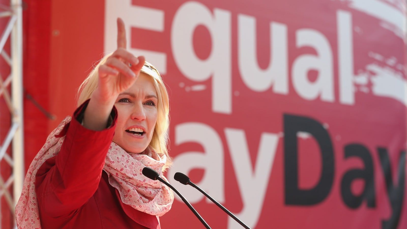 Millennial Women Wallpapers - Wallpaper Cave