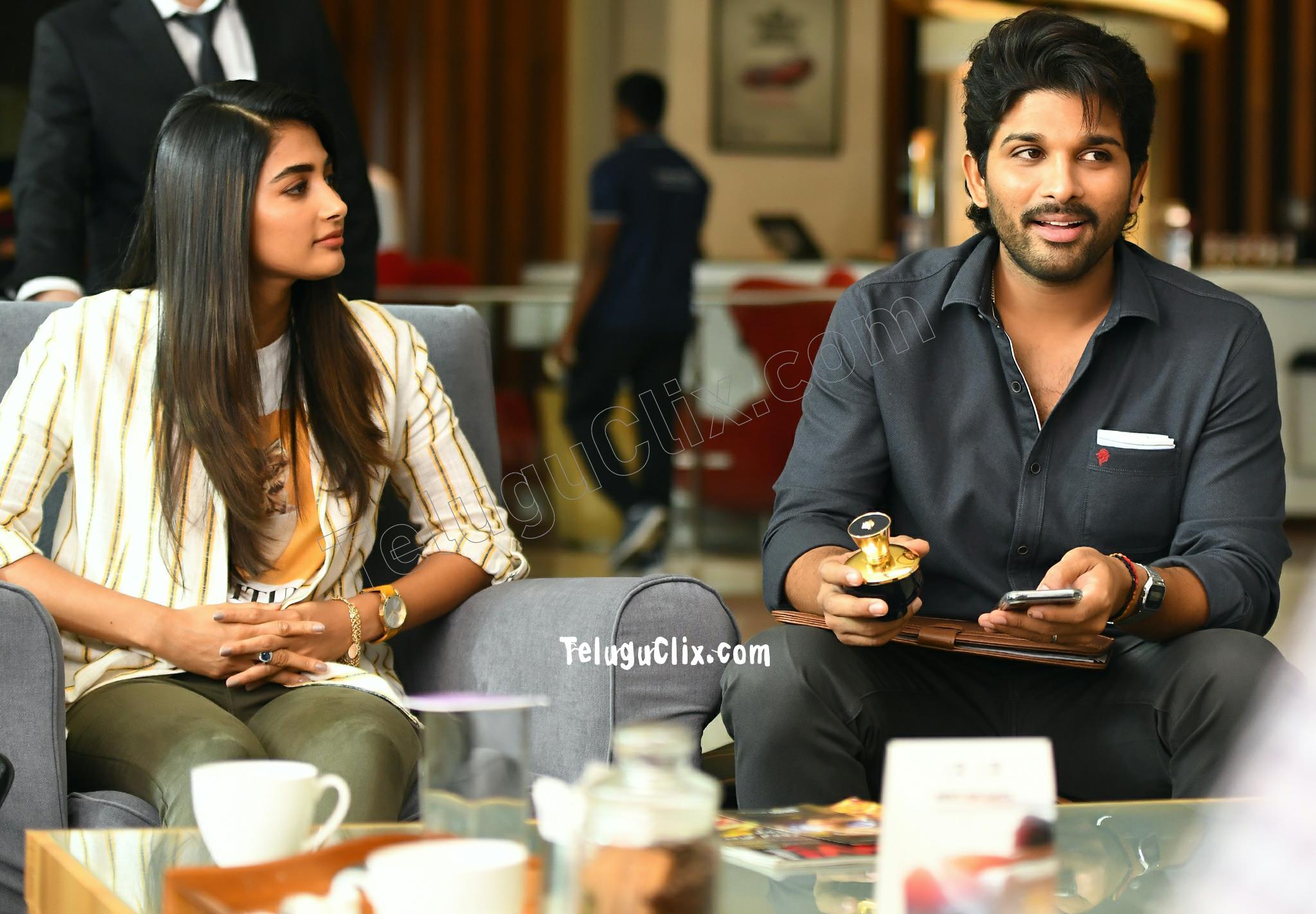 Allu Arjun And Pooja Hegde Wallpapers - Wallpaper Cave