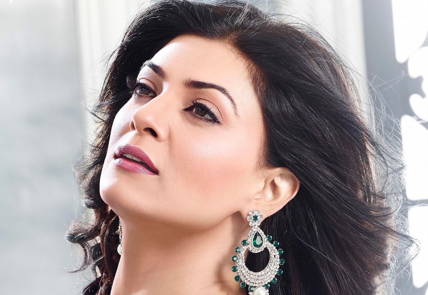 Sushmita Sen HD Close Up Wallpapers - Wallpaper Cave