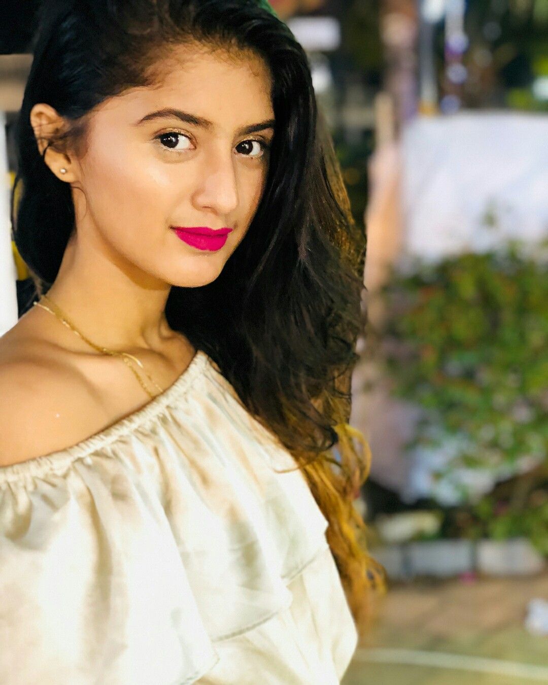 Indian Beautiful Cute Girls Hd Close Up Wallpapers Wallpaper Cave