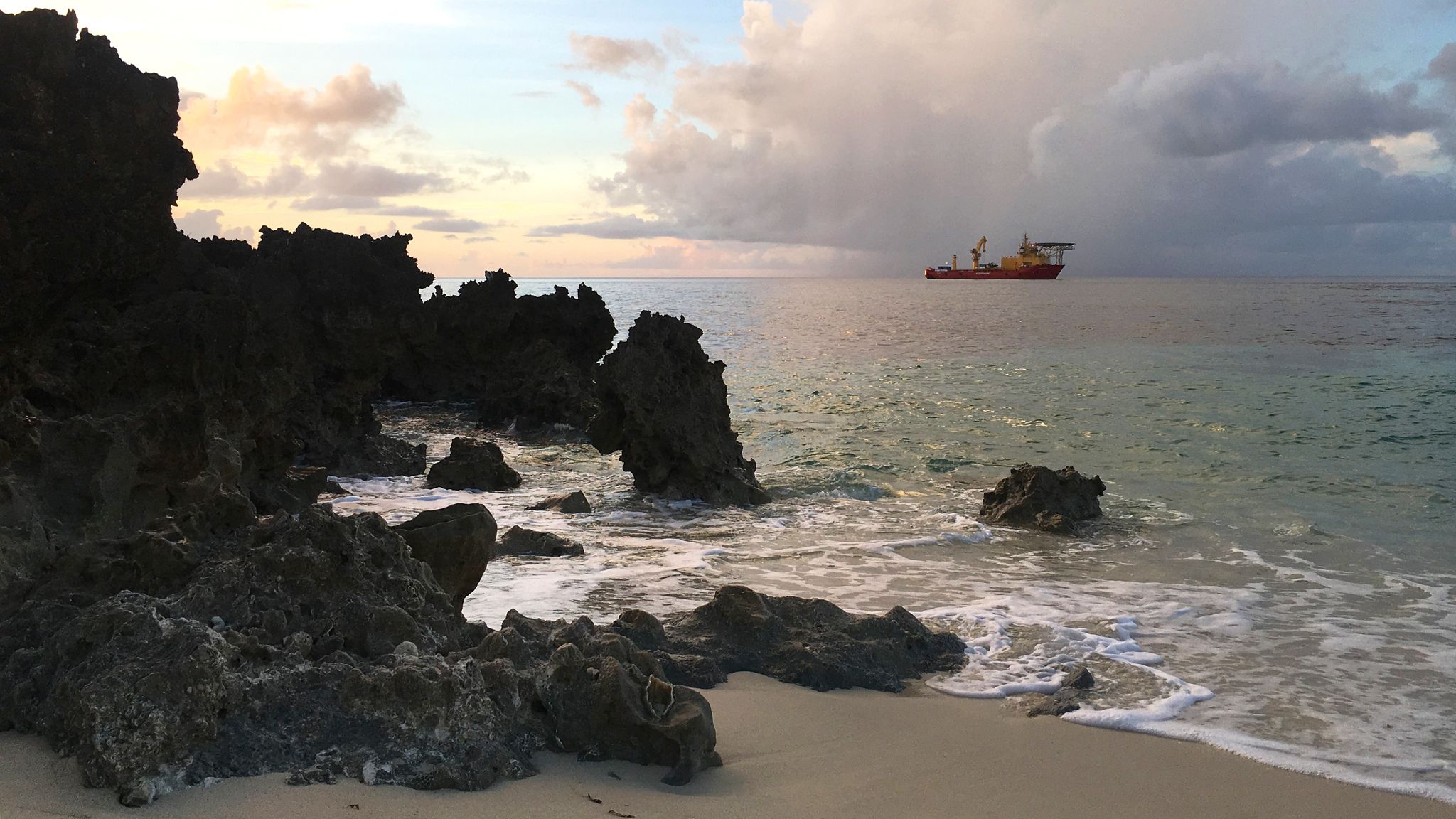 Relief Rocks Coast Clouds HD Wallpapers - Wallpaper Cave