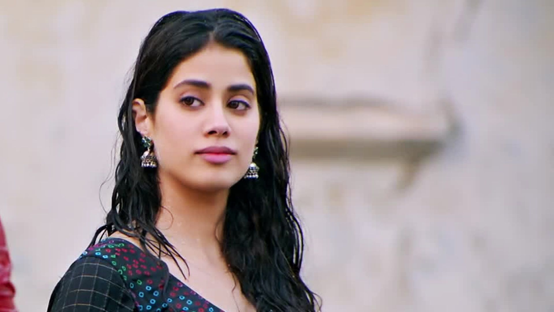 Jhanvi Kapoor Desktop HD Wallpapers - Wallpaper Cave