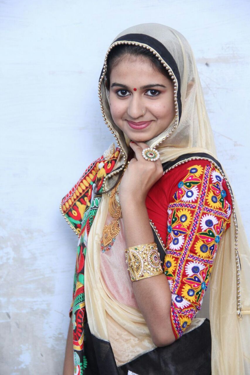 Kinjal Dave Wallpapers - Wallpaper Cave