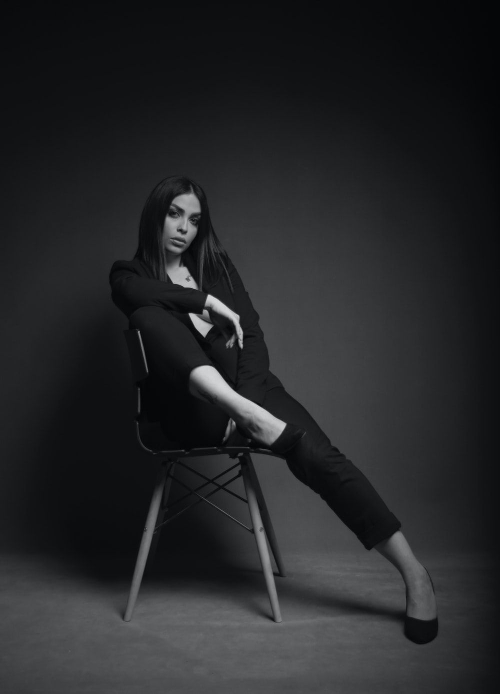 Women Chair Wallpapers - Wallpaper Cave