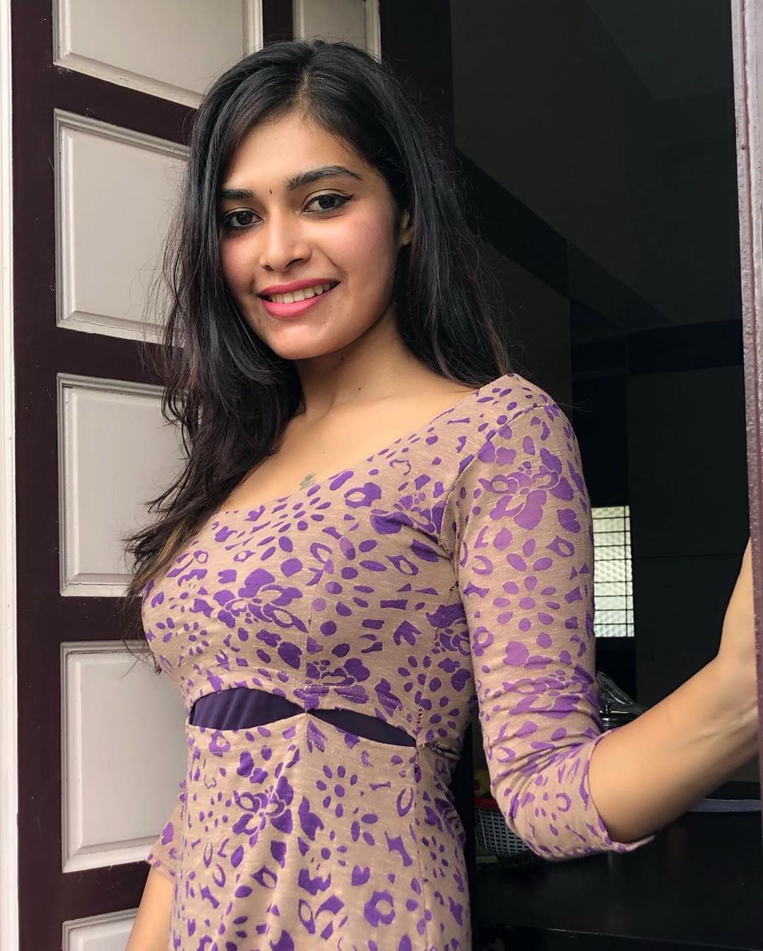 Dharsha Gupta Wallpapers - Wallpaper Cave