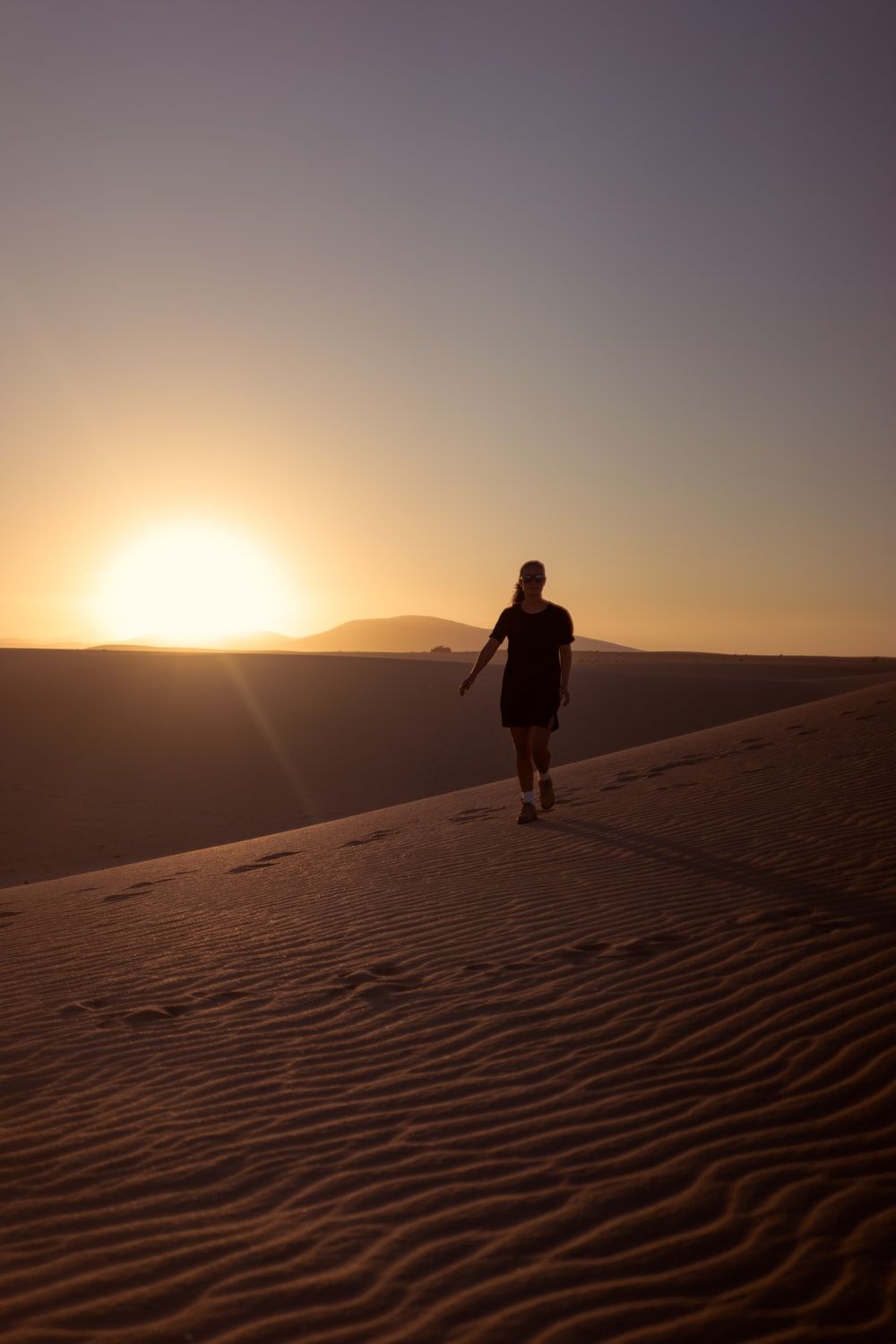 Women Desert Wallpapers - Wallpaper Cave