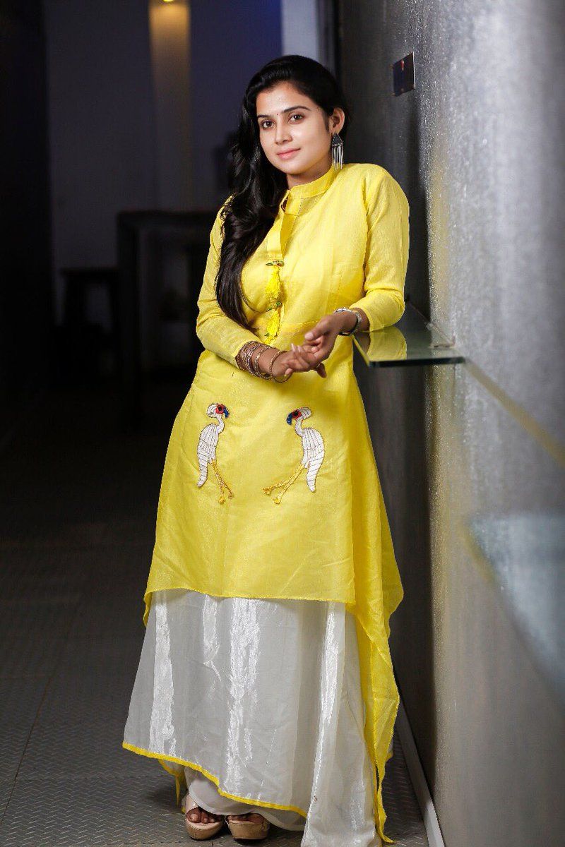 Sri Pallavi Wallpapers - Wallpaper Cave