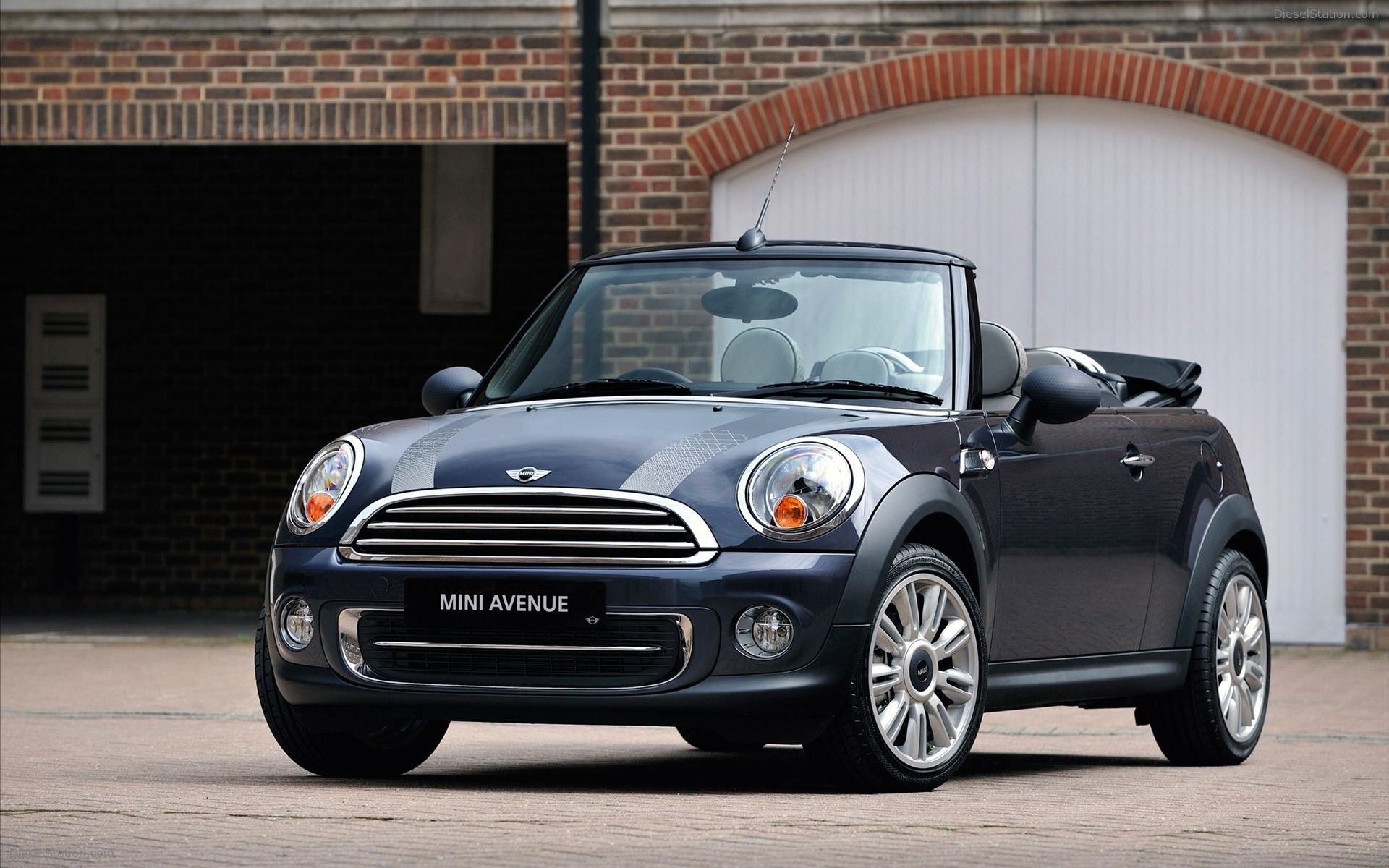 Mini Car Wallpapers - Wallpaper Cave