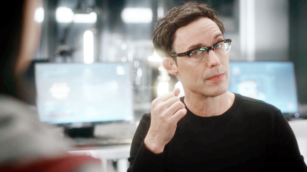 Harrison Wells Wallpapers - Wallpaper Cave