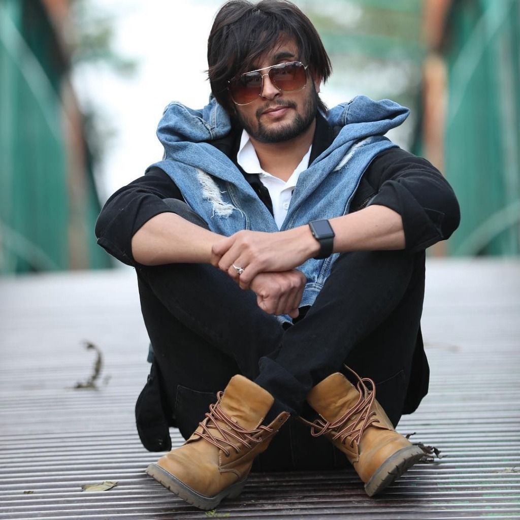 R Nait Wallpapers - Wallpaper Cave