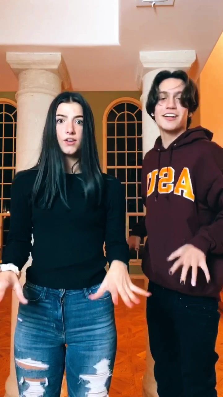 Tick Tock Girls Wallpapers - Wallpaper Cave