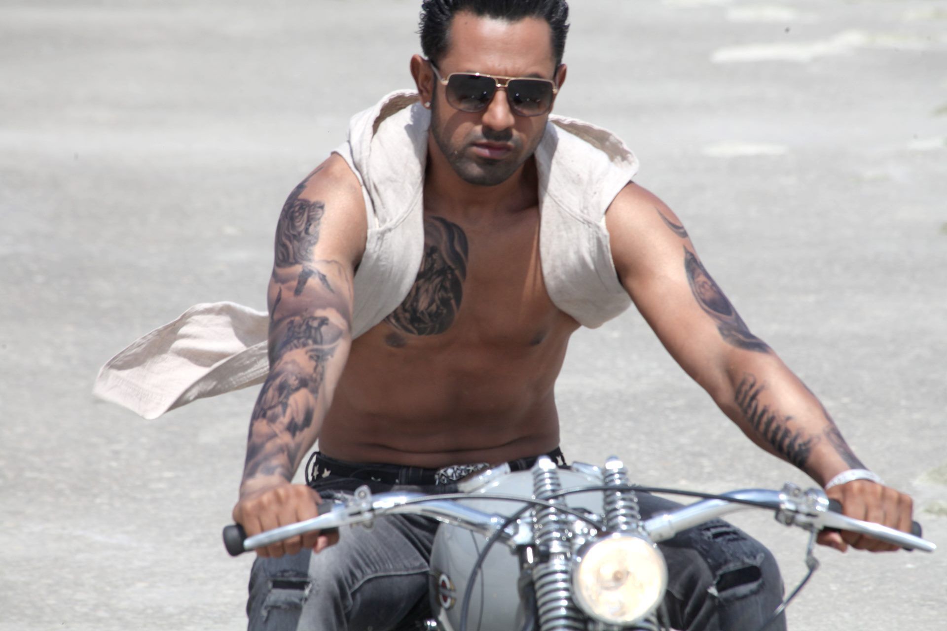Gippy Grewal Wallpapers - Wallpaper Cave