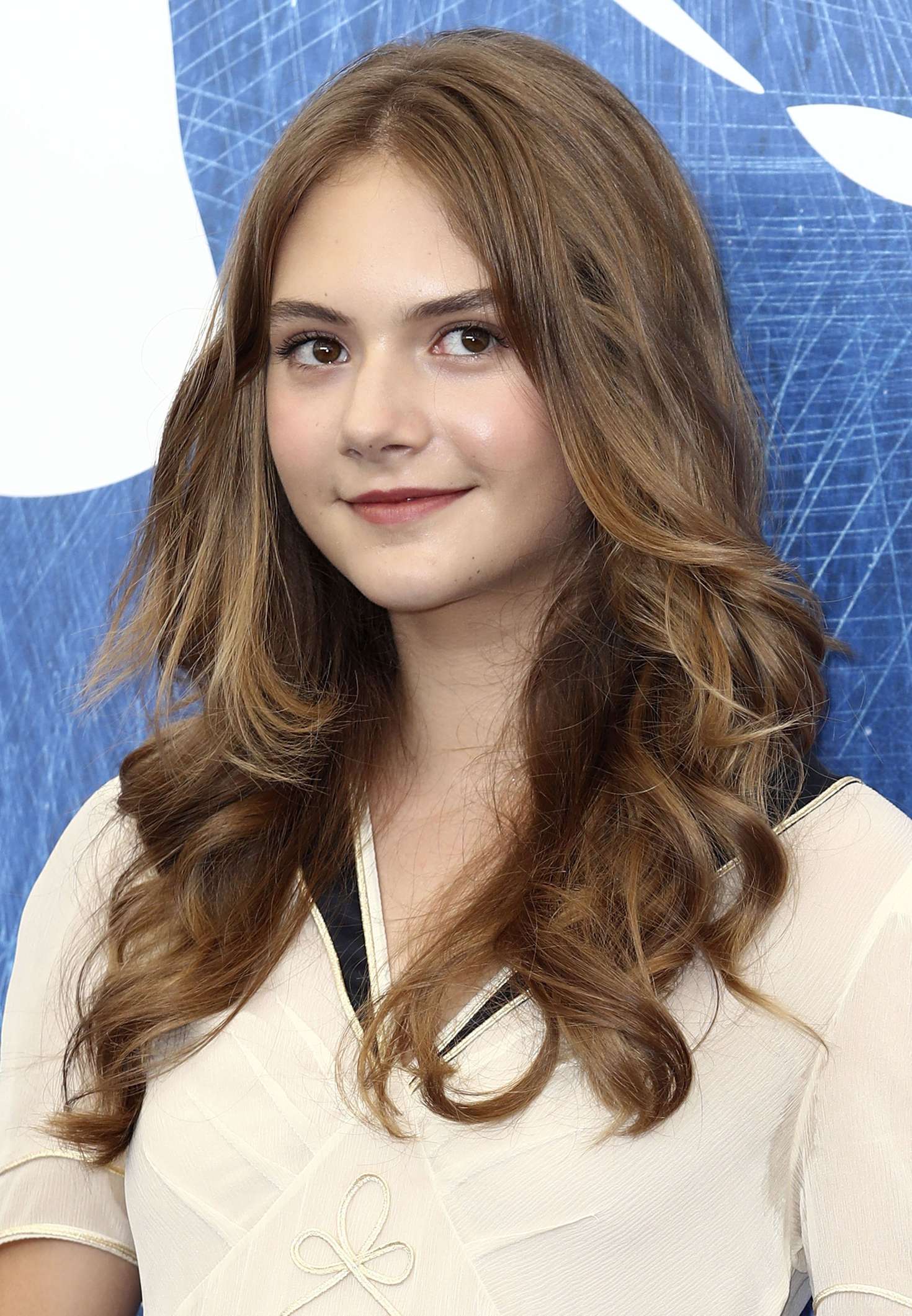 Emilia Jones Wallpapers - Wallpaper Cave