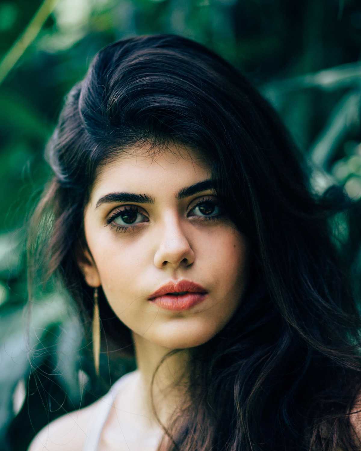 Sanjana Sanghi HD Wallpapers - Wallpaper Cave