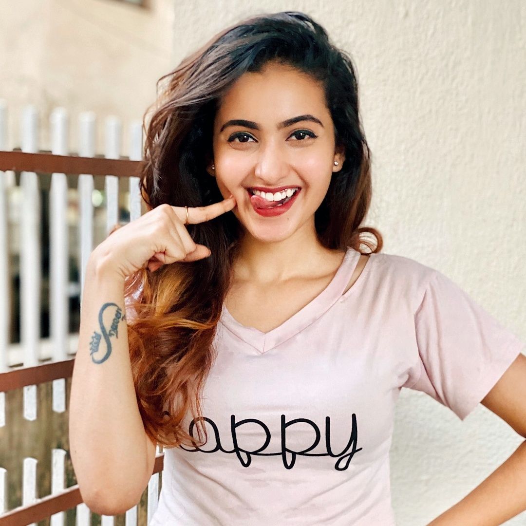 Deepika Pilli Wallpapers - Wallpaper Cave