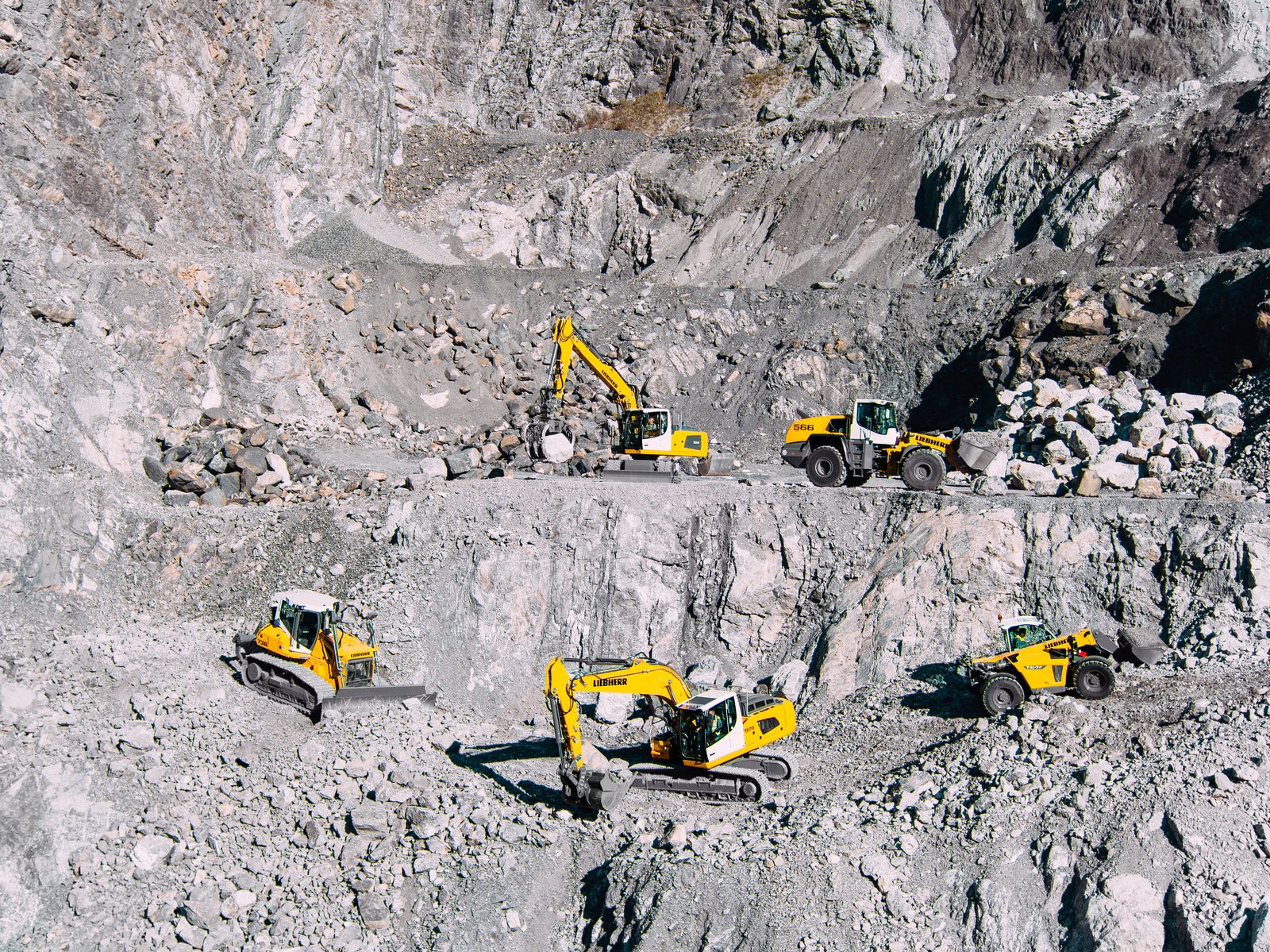 Liebherr Wallpapers - Wallpaper Cave