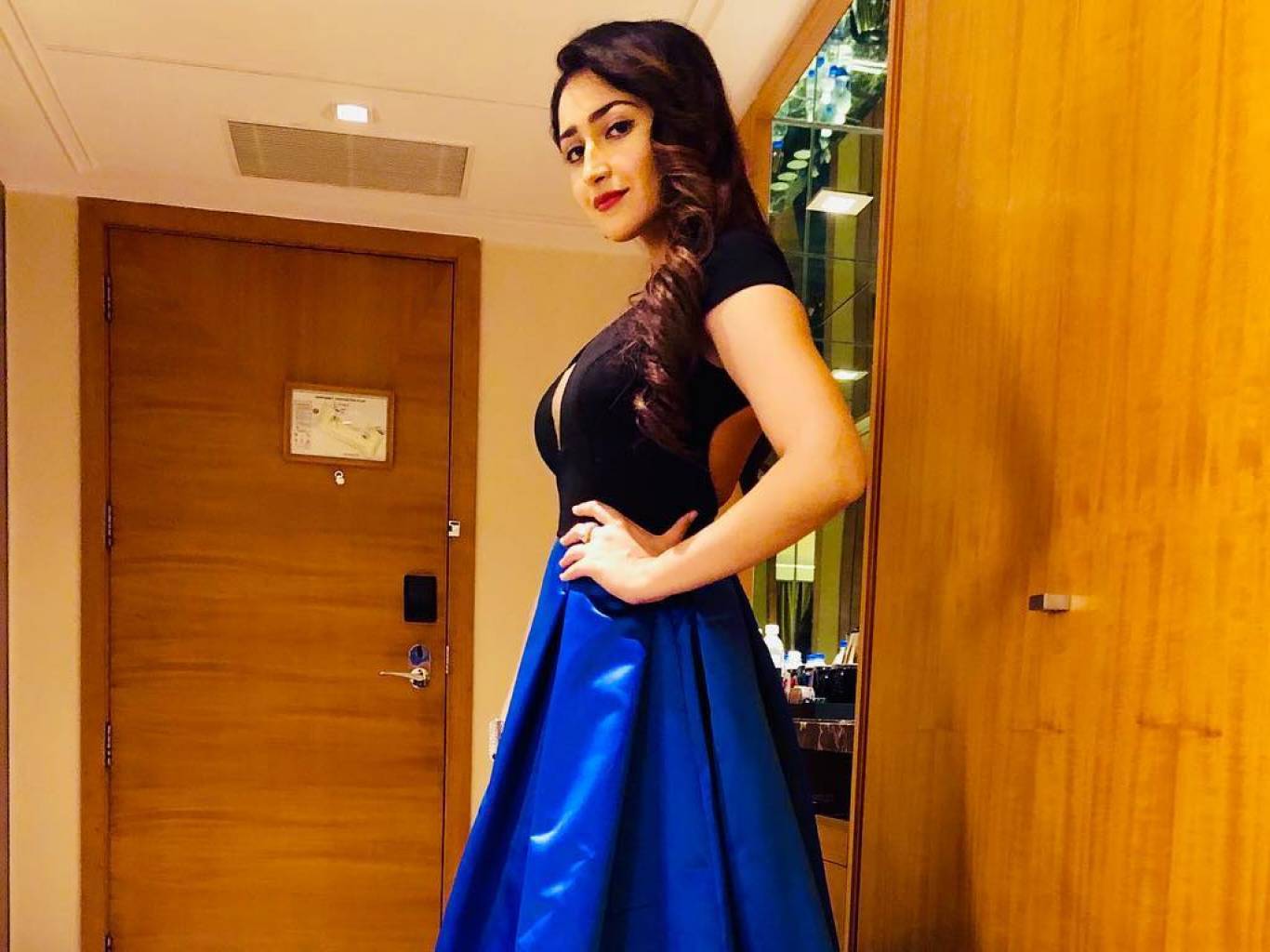 Sayyeshaa Saigal Wallpapers - Wallpaper Cave