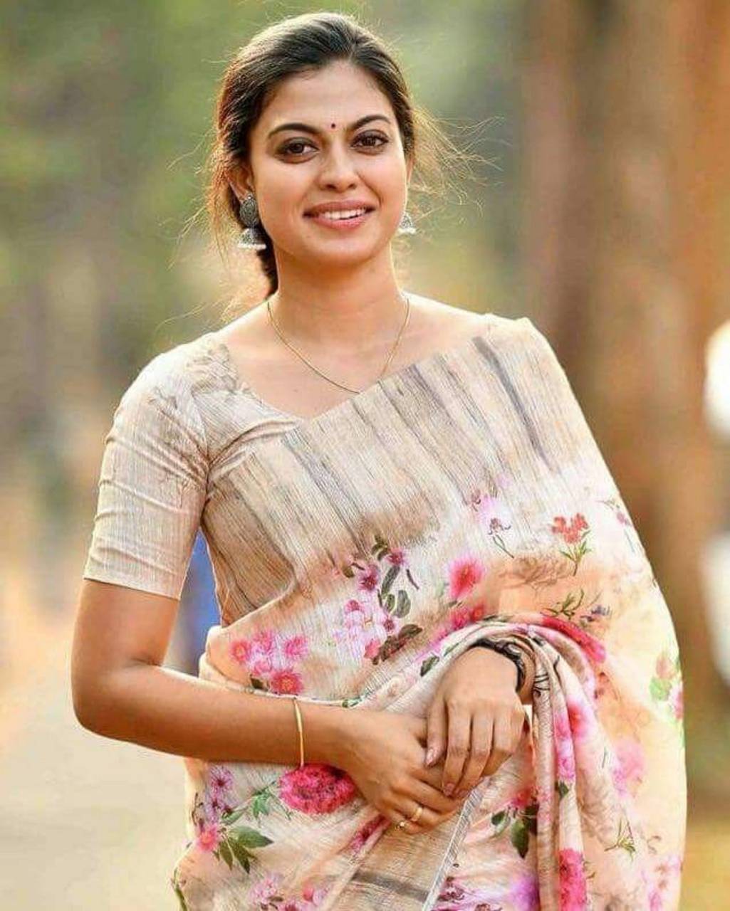 Anusree Wallpapers - Wallpaper Cave