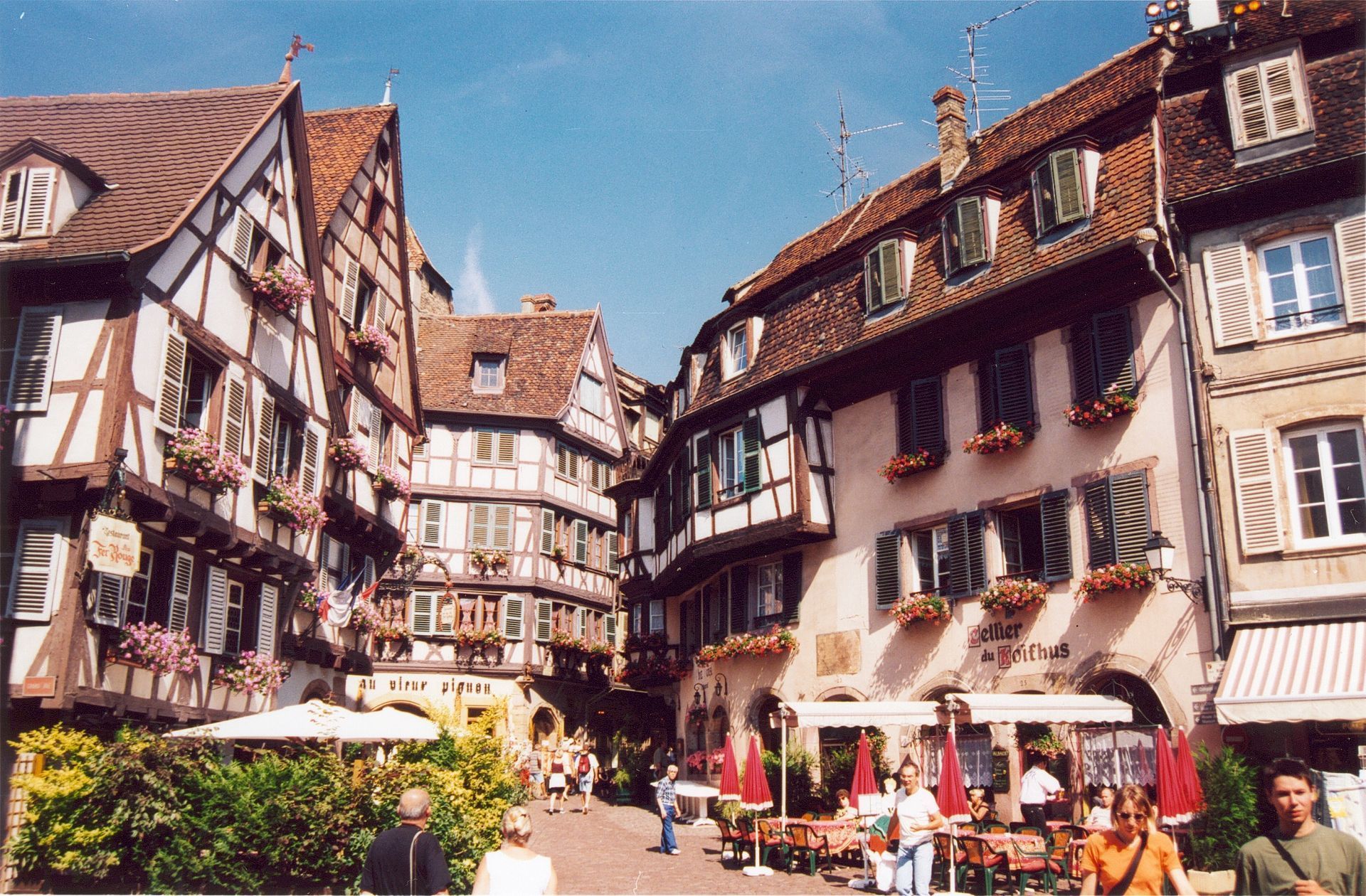 Colmar Street Wallpapers - Wallpaper Cave