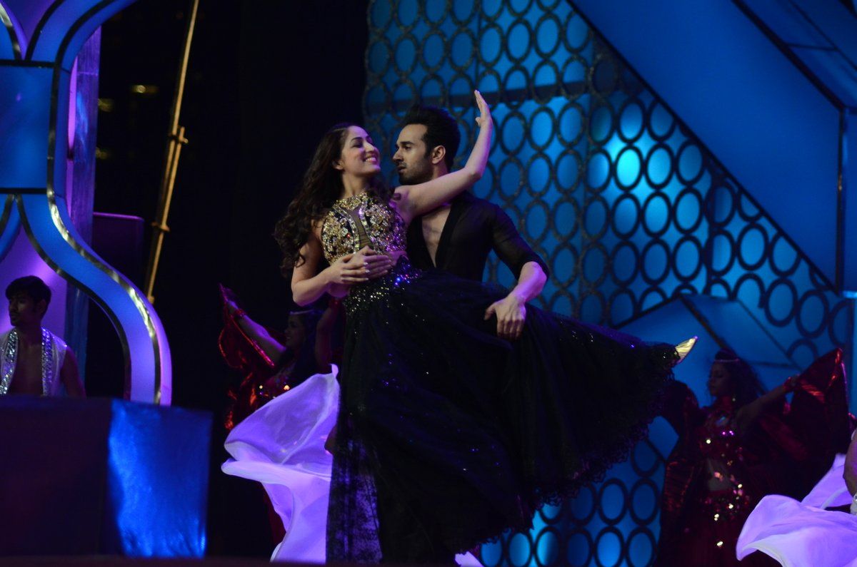 Pulkit Samrat And Yami Gautam Wallpapers - Wallpaper Cave