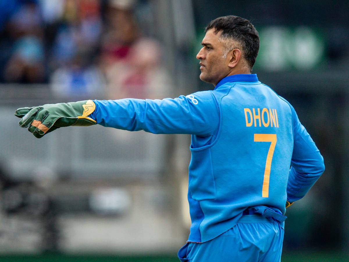 Dhoni Sad Wallpapers - Wallpaper Cave