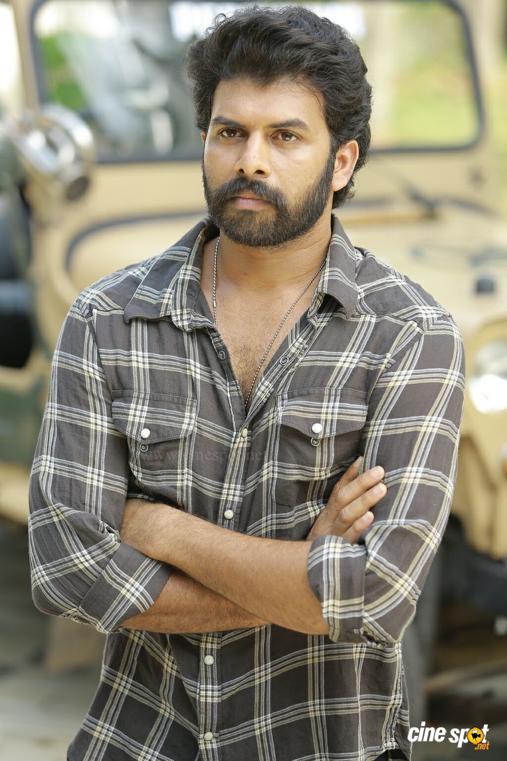 Sunny Wayne Wallpapers - Wallpaper Cave