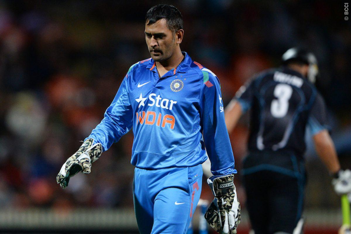 Dhoni Sad Wallpapers - Wallpaper Cave