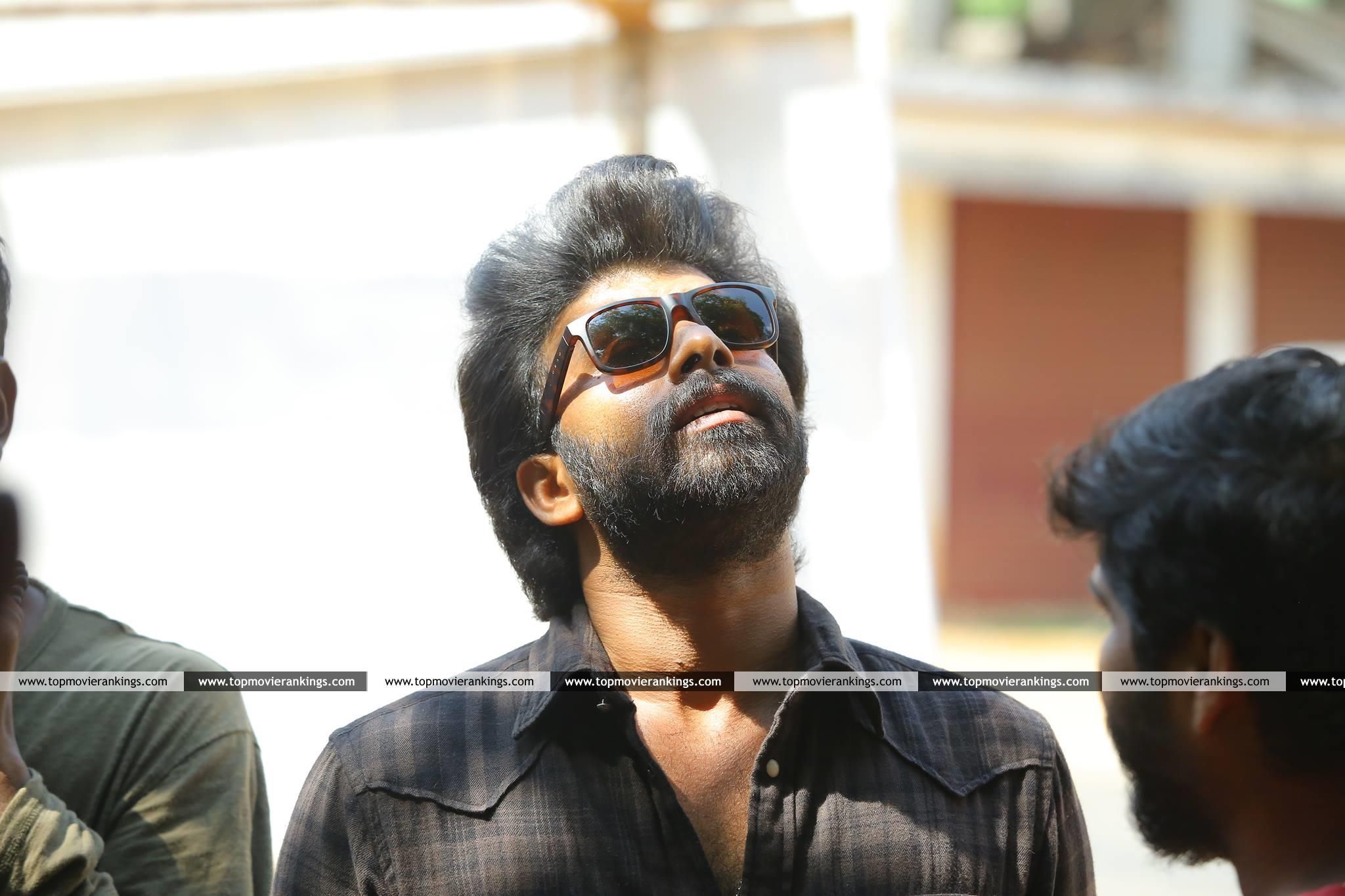 Sunny Wayne Wallpapers - Wallpaper Cave