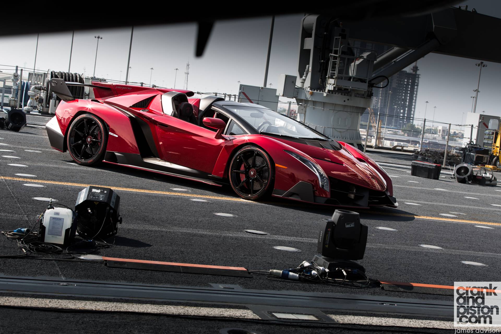 Fire Red Lamborghini Veneno Wallpaper 720x1280 Lamborghini Veneno