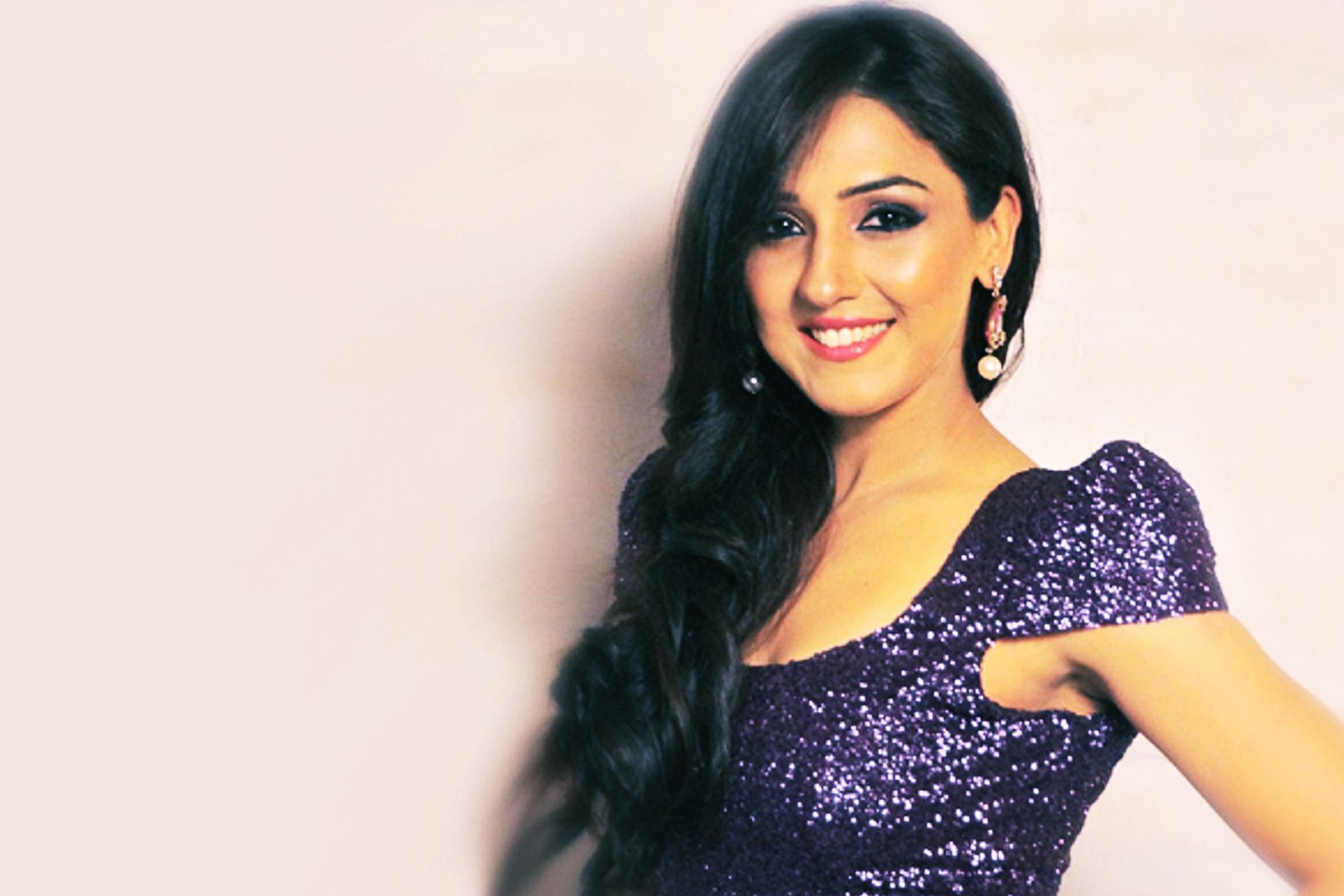 Neeti Mohan Wallpapers - Wallpaper Cave