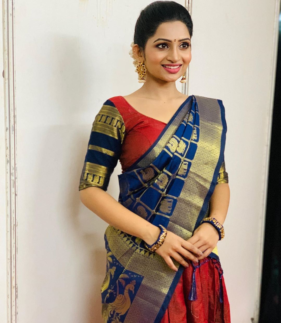 Nakshatra Nagesh Wallpapers - Wallpaper Cave