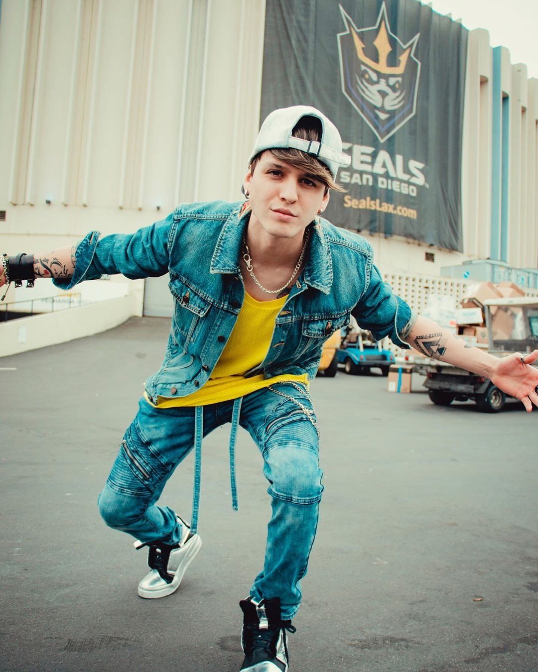 Christopher Vélez Wallpapers - Wallpaper Cave