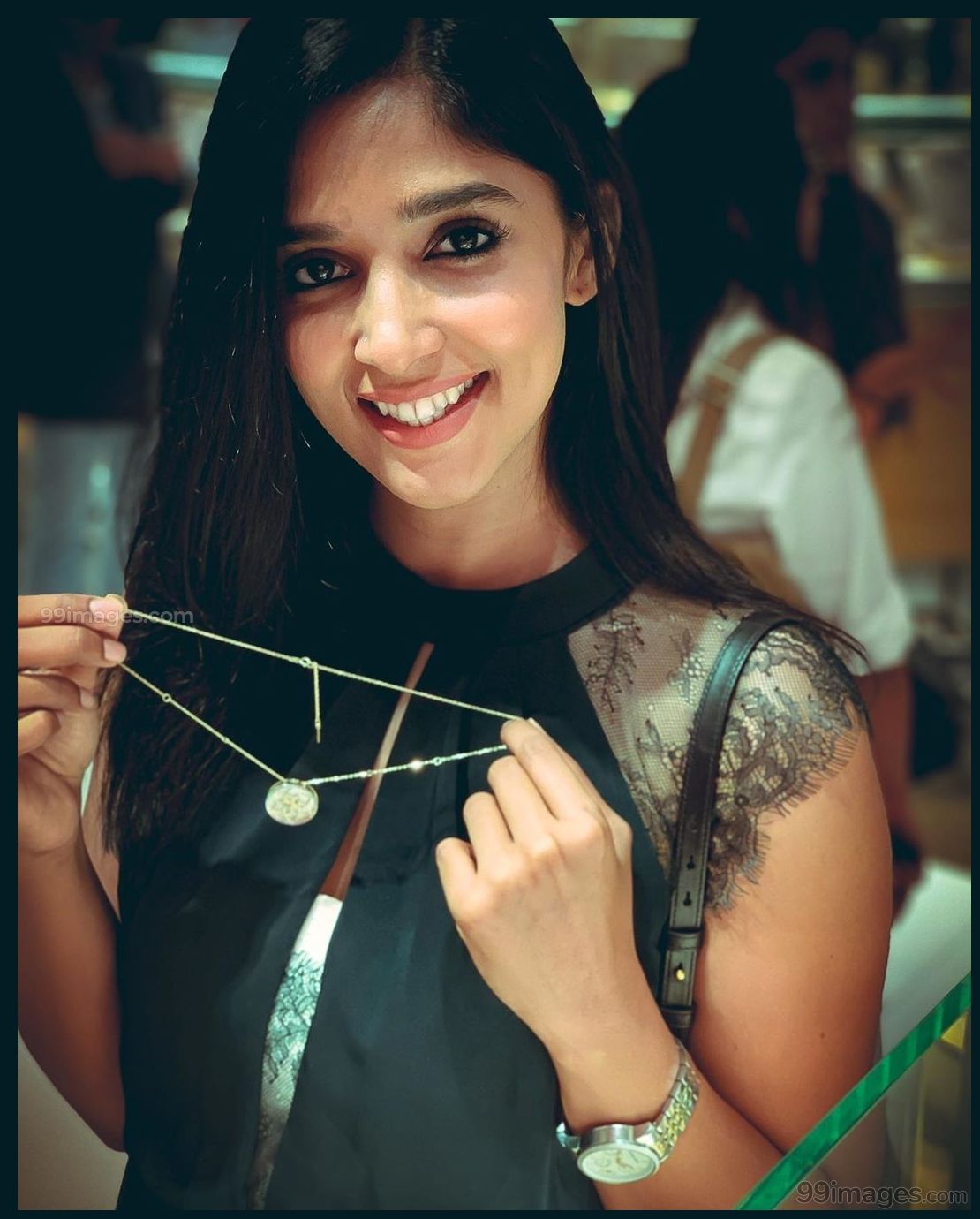 Nyla Usha Wallpapers - Wallpaper Cave