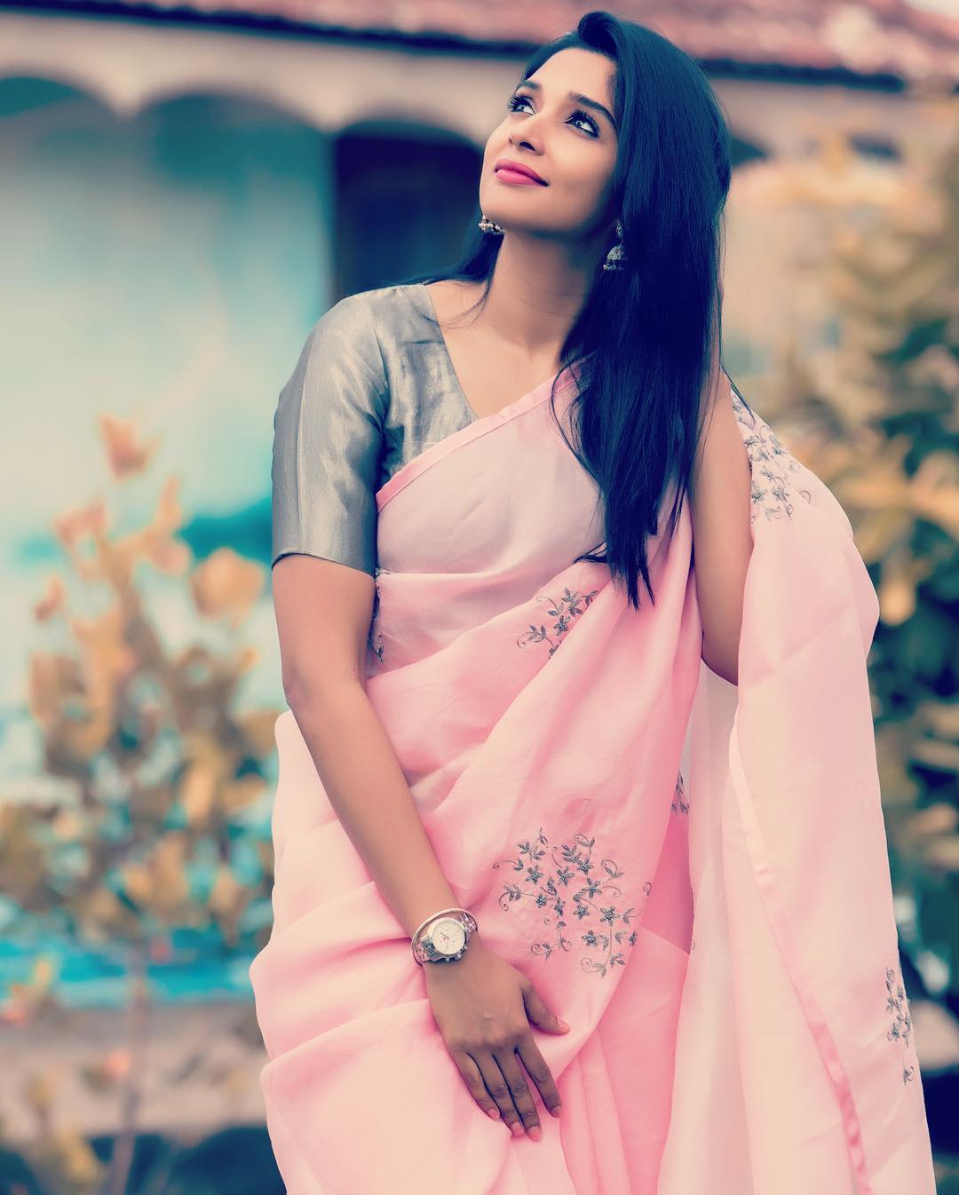 Nyla Usha Wallpapers - Wallpaper Cave