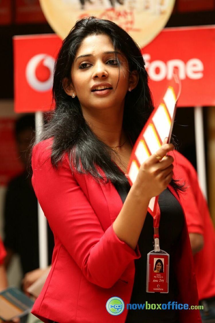 Nyla Usha Wallpapers - Wallpaper Cave