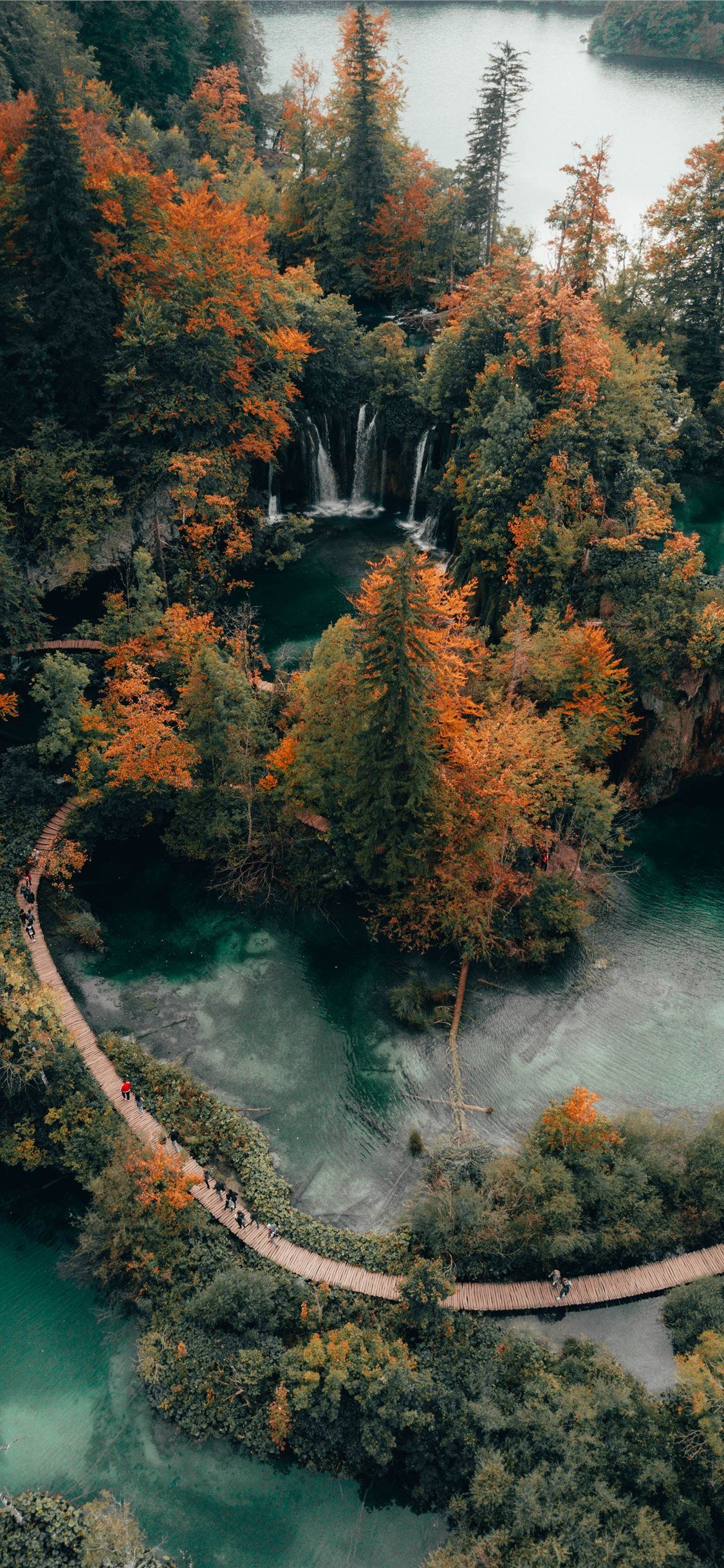 Colorful Lake Wallpapers - Wallpaper Cave