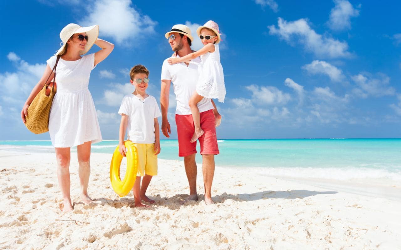 Family On The Beach Wallpapers Wallpaper Cave Family On The Beach Wallpapers Wallpaper Cave