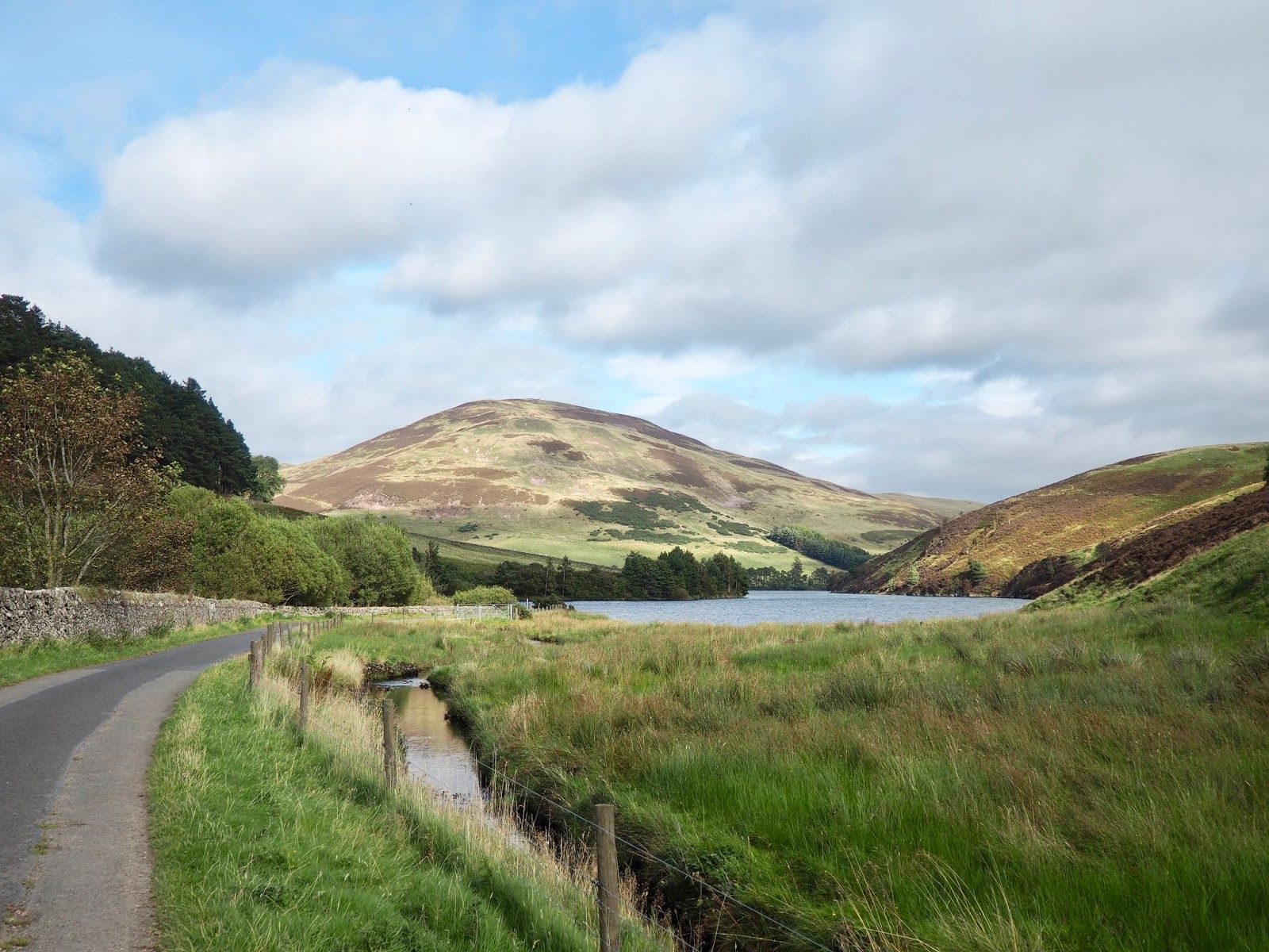 Pentland Hills Scotland Wallpapers - Wallpaper Cave