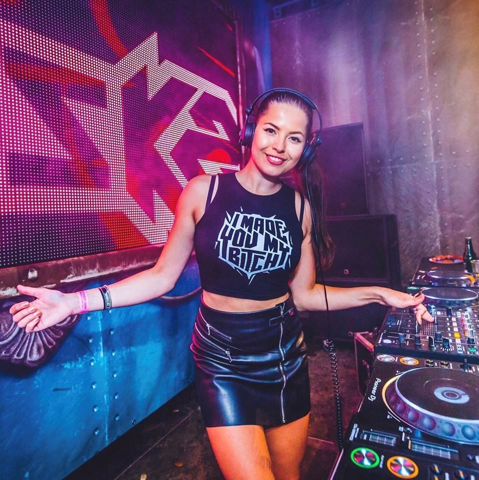 Miss K8 Wallpapers - Wallpaper Cave