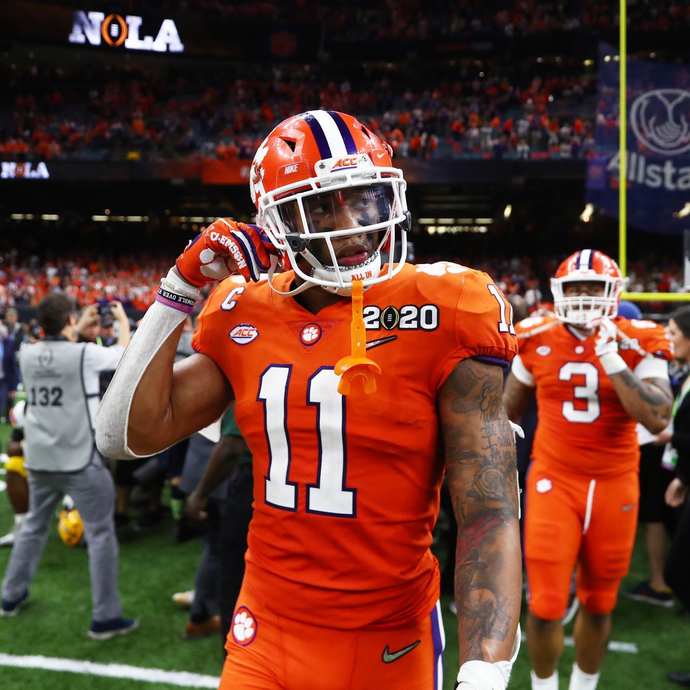 Isaiah Simmons Wallpapers - Wallpaper Cave