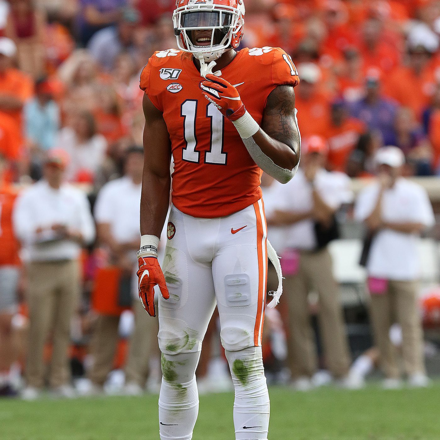 Isaiah Simmons Wallpapers - Wallpaper Cave