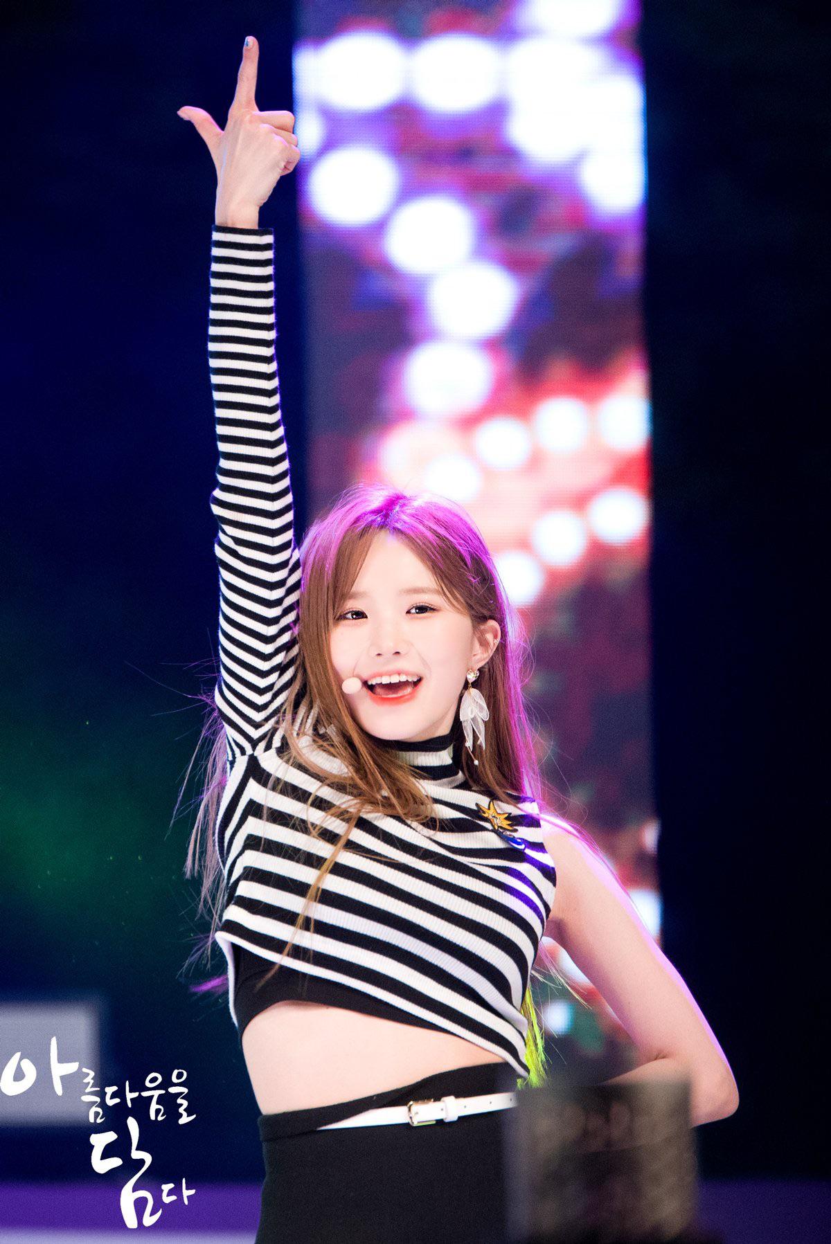 Song Ha-young Wallpapers - Wallpaper Cave