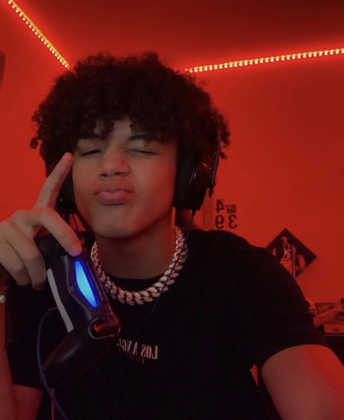 Vallyk Pena Wallpapers - Wallpaper Cave