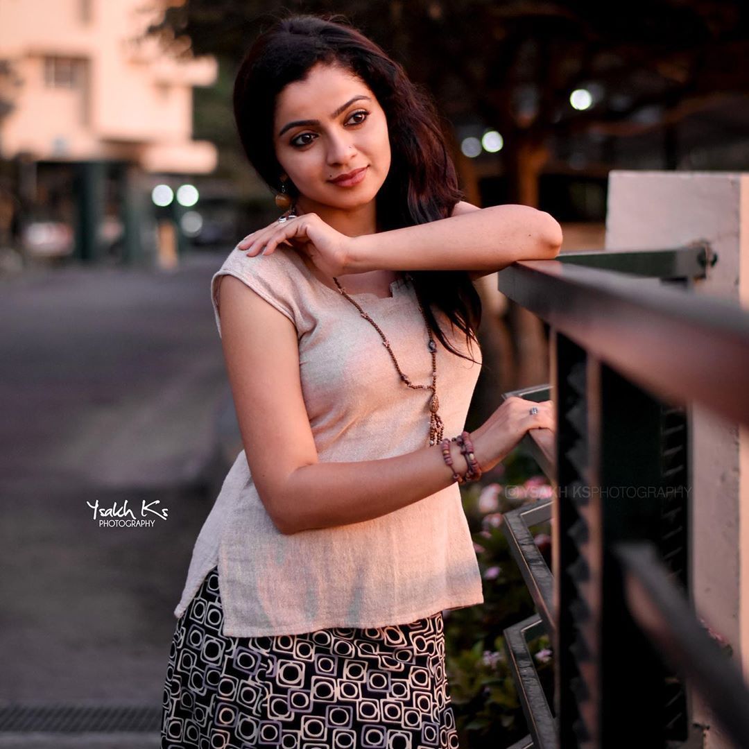 Dayyana Hameed Wallpapers - Wallpaper Cave