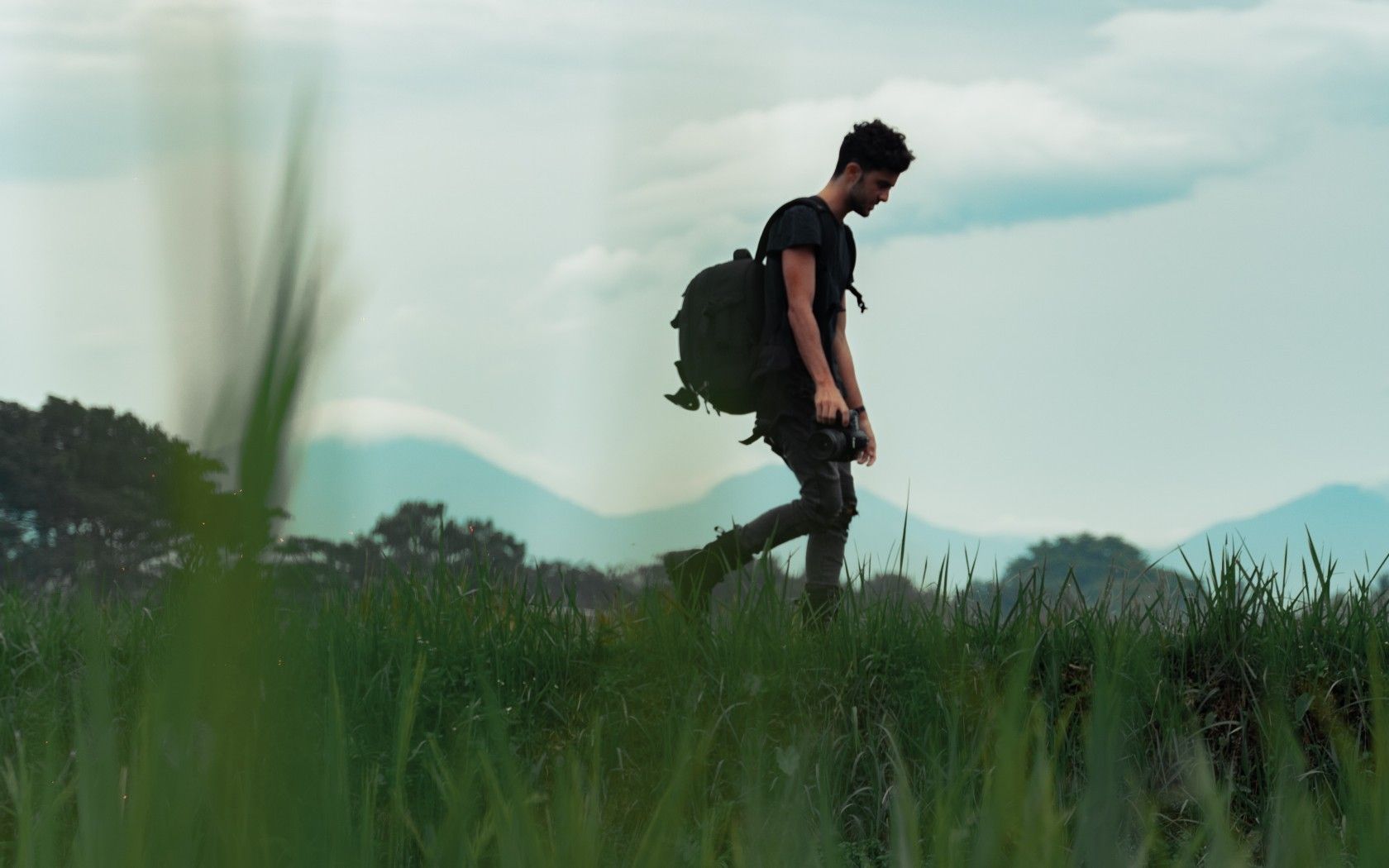 Backpacker Wallpapers - Wallpaper Cave