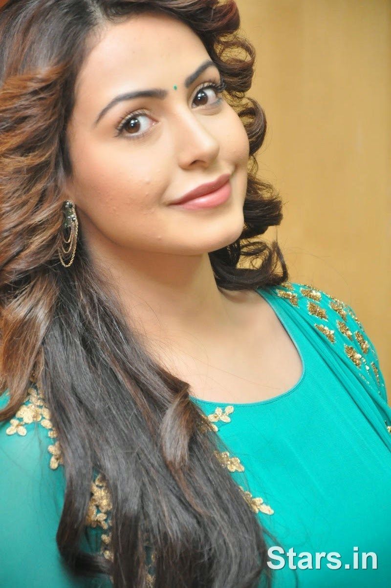 Nandini Rai Wallpapers - Wallpaper Cave