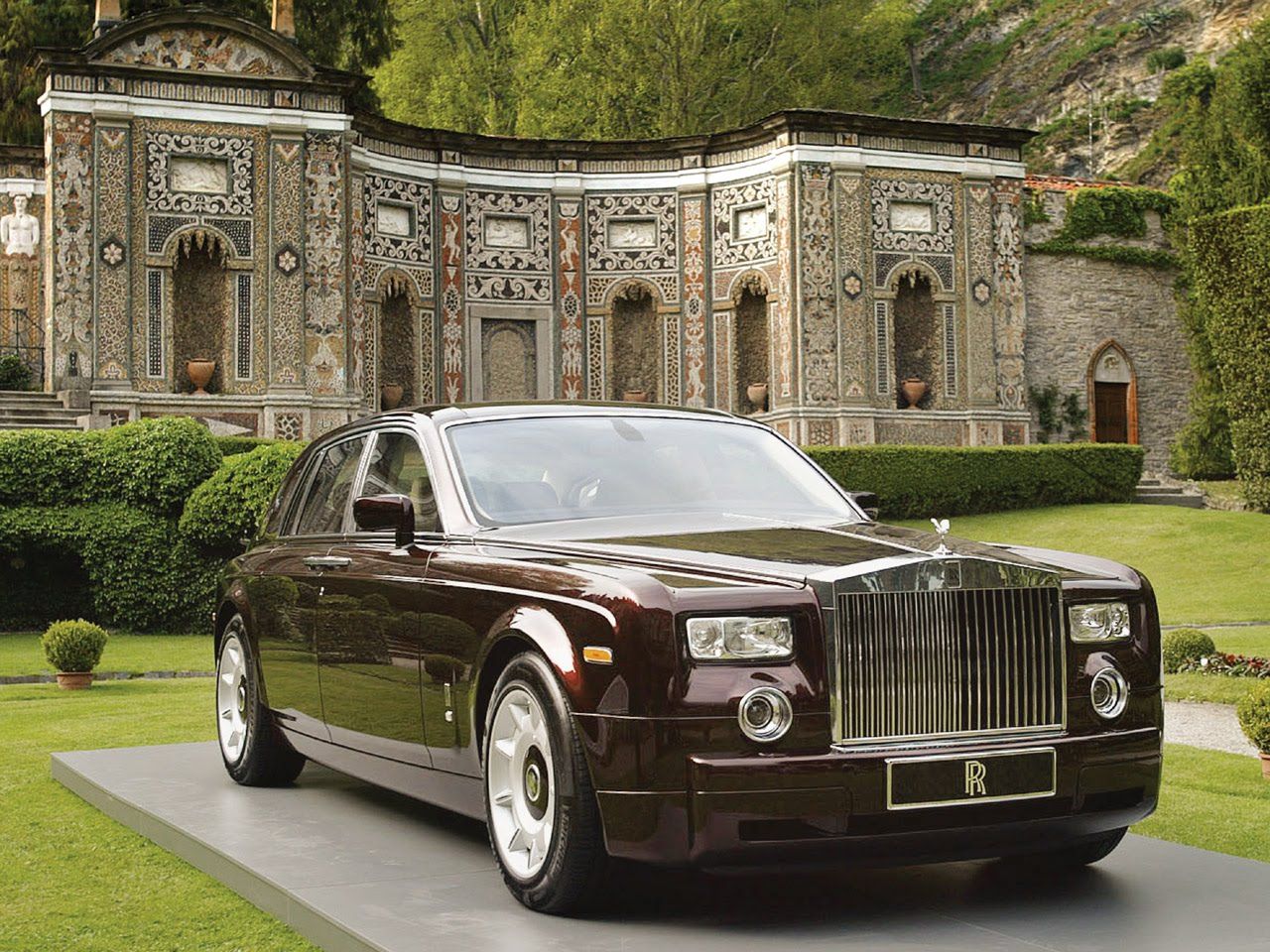 Royal Car Wallpapers - Wallpaper Cave
