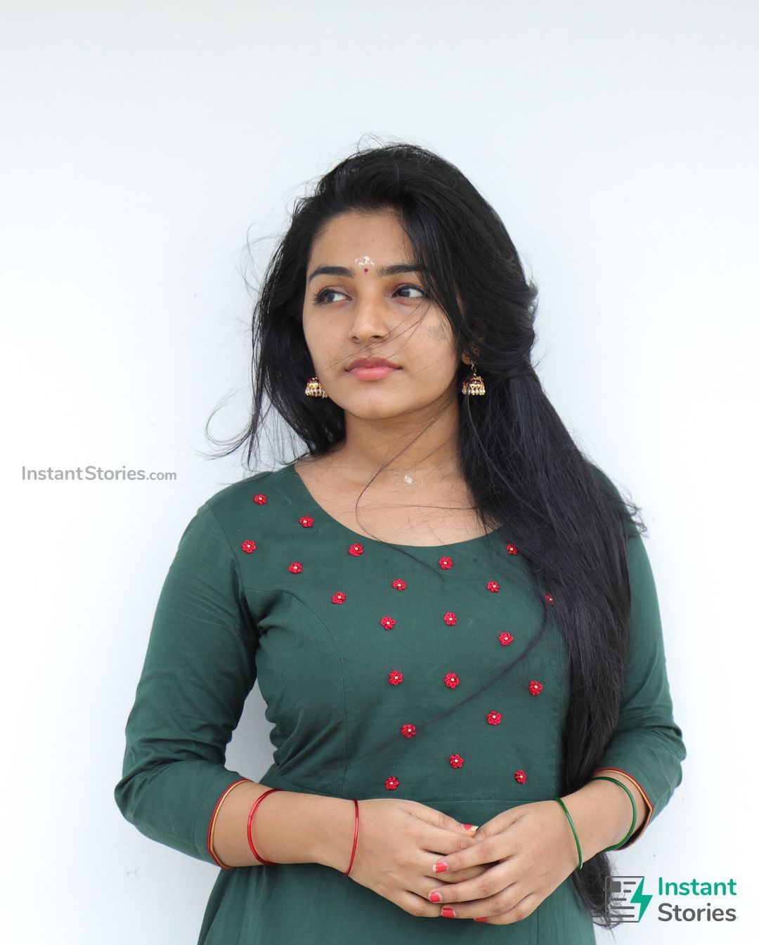 Rajisha Vijayan Wallpapers - Wallpaper Cave