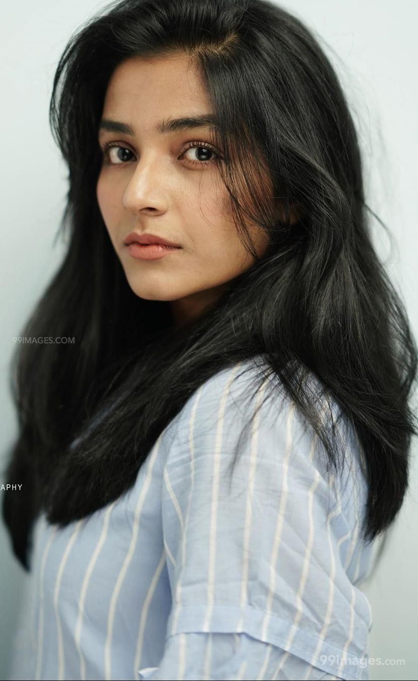 Rajisha Vijayan Wallpapers - Wallpaper Cave